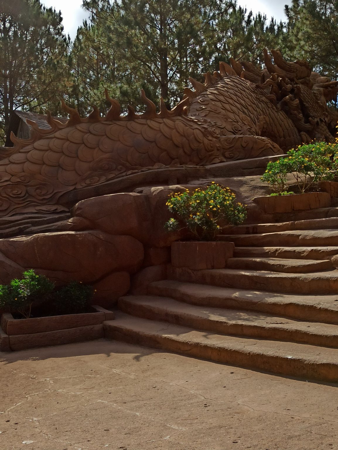 A Complete Guide to Visit the Clay Tunnel in Dalat, Vietnam – Prince Patni