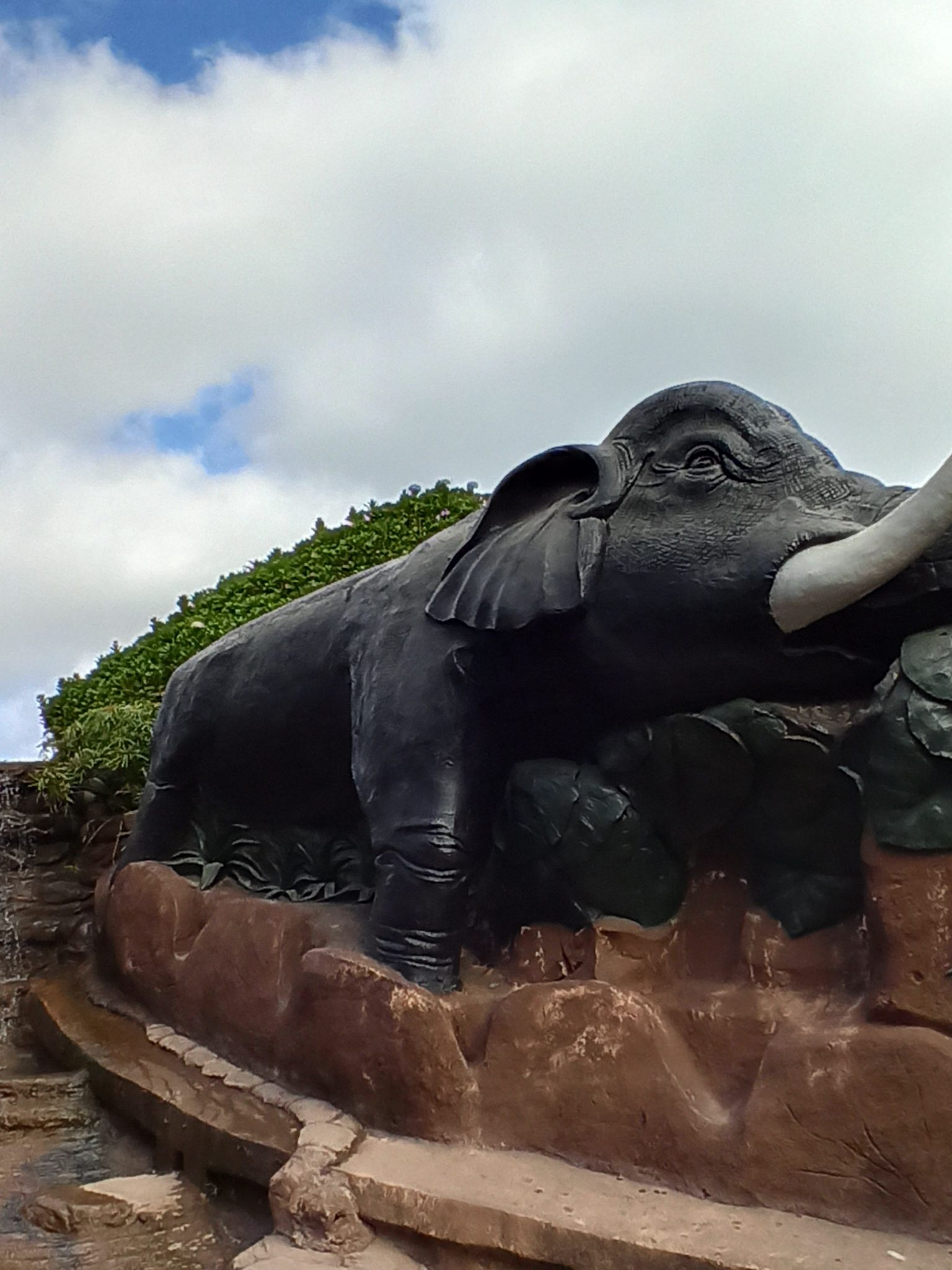 A Complete Guide to Visit the Clay Tunnel in Dalat, Vietnam – Prince Patni